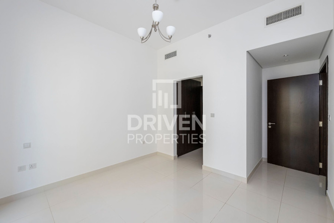 Spacious and Bright Unit | Ready To Move In - Propsearch.ae