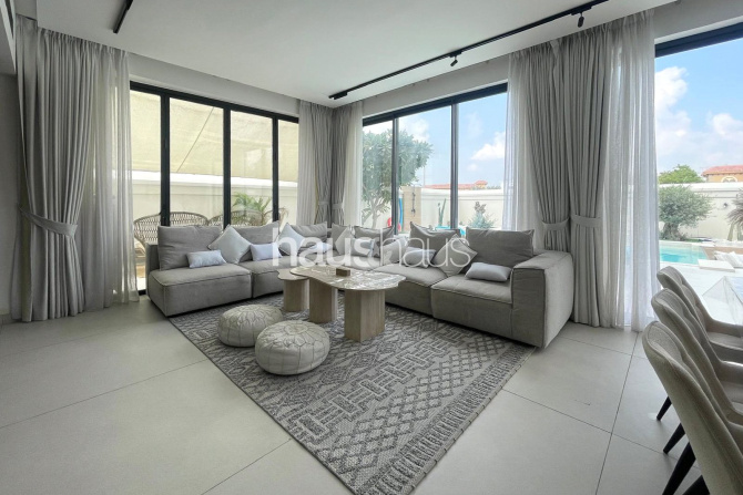 Upgraded | Private Pool | Available Now - Propsearch.ae