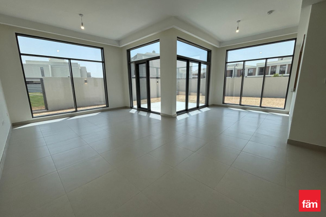 Extra Spacious | Multiple Cheques | Vastu Unit - Propsearch.ae