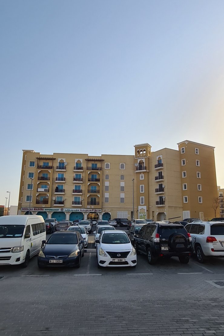 Emarati Building EMR-01 - Propsearch.ae