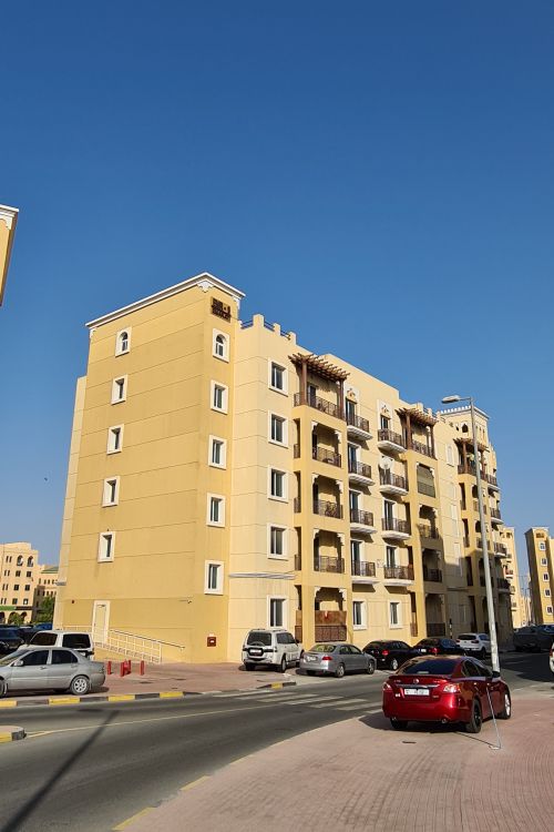 Emarati Building EMR-09 Guide | Propsearch.ae