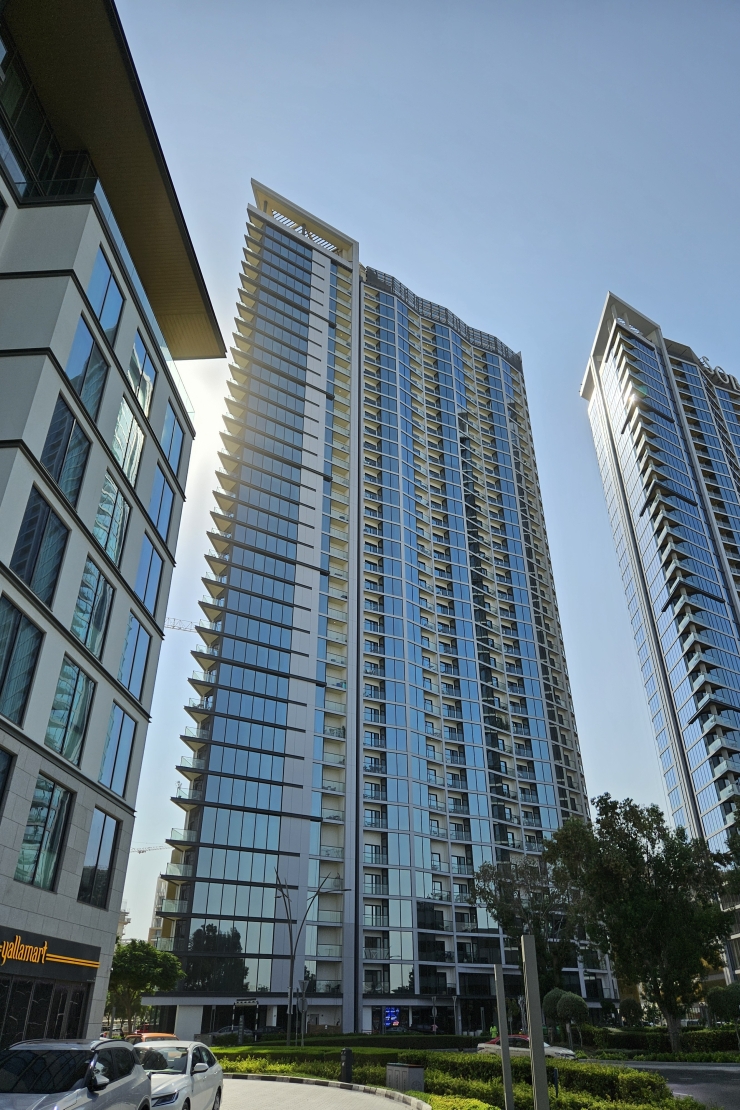 Hartland Waves - Propsearch.ae