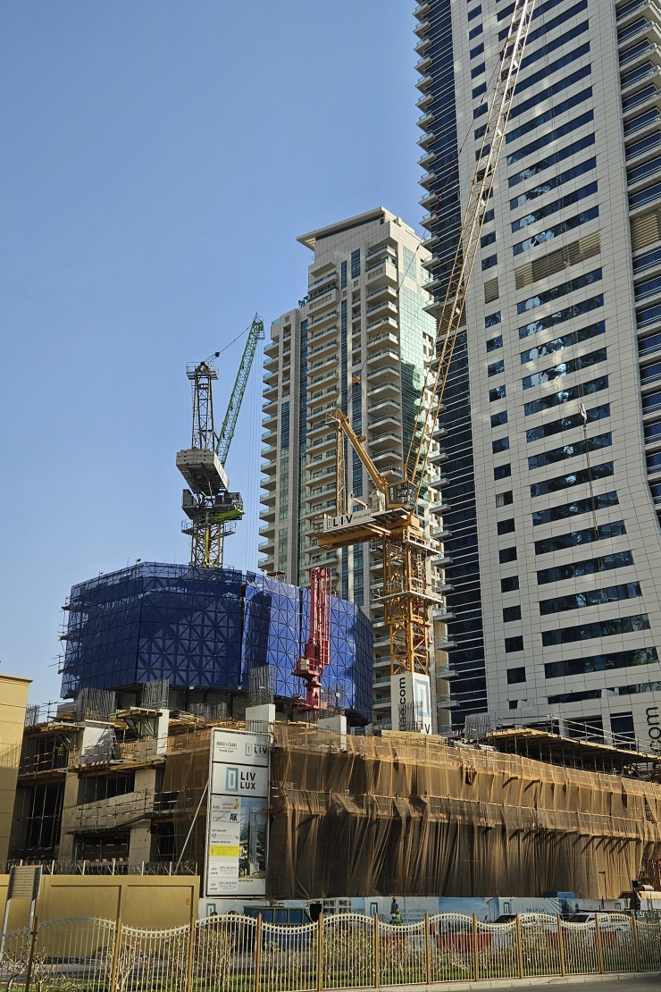 LIV Lux - Propsearch.ae