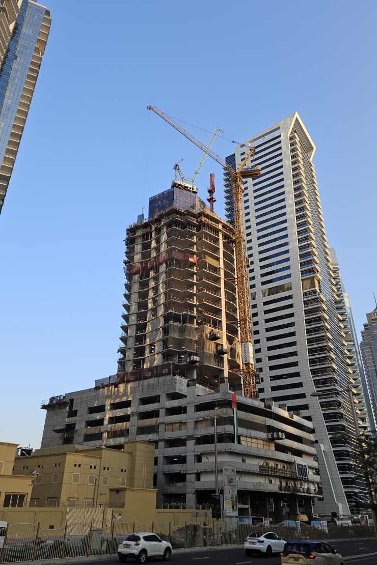 LIV Lux - Propsearch.ae