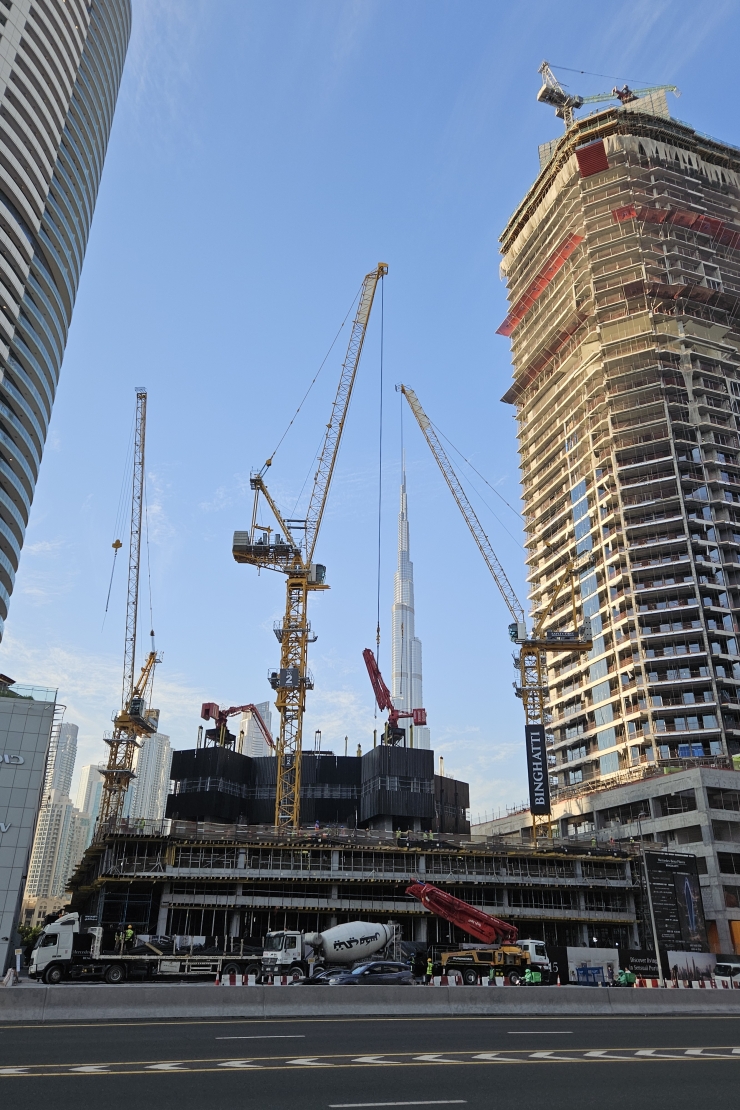 DUBAI | Mercedes-Benz Places Binghatti | 341m | 1119ft | 71 fl | U/C ...