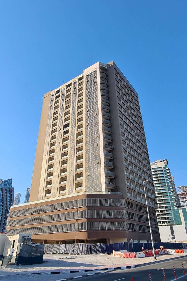 Moon Tower - Propsearch.ae