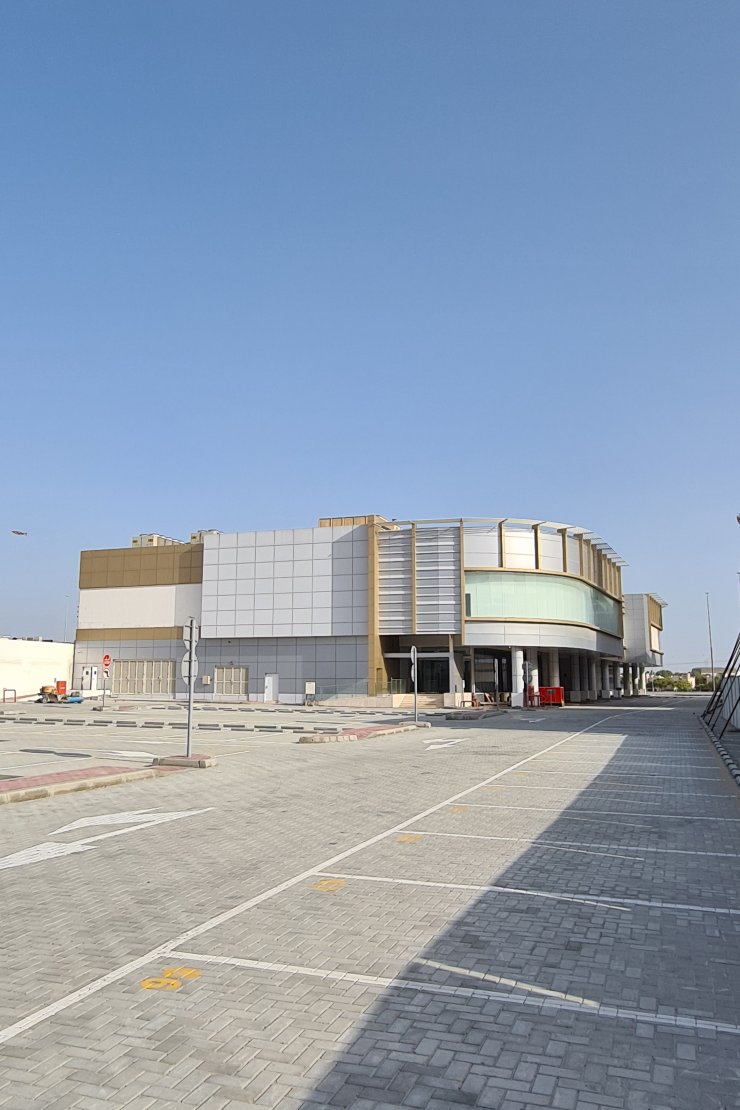 First Entry Mall - Propsearch.ae