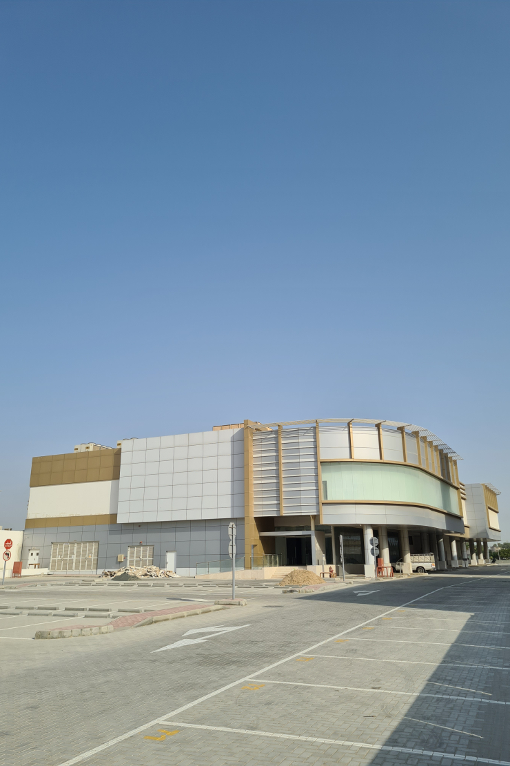 First Entry Mall - Propsearch.ae