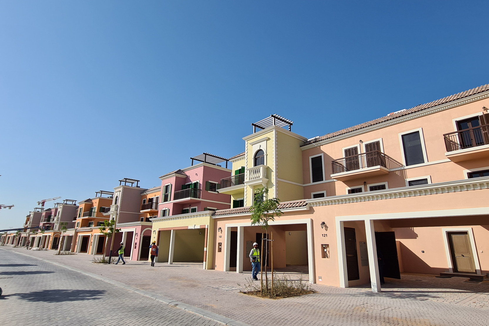 Sur La Mer - Propsearch.ae