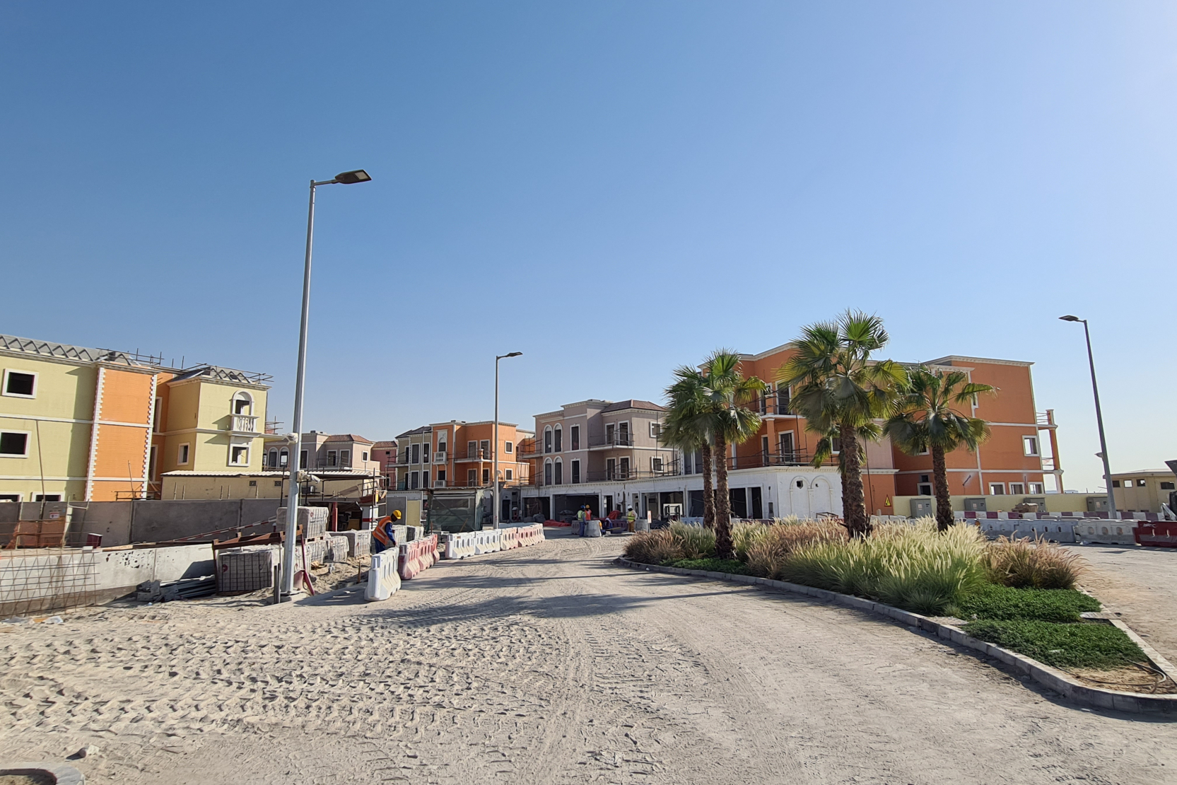 Sur La Mer - Propsearch.ae