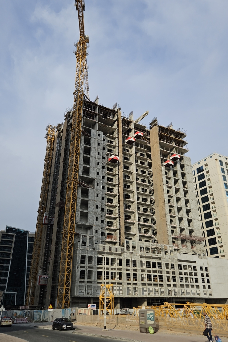 Time 2 - Propsearch.ae