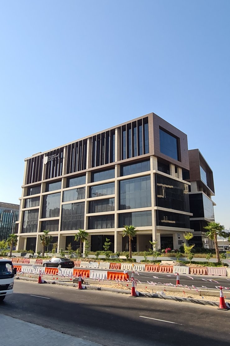 University of Wollongong Building - Propsearch.ae