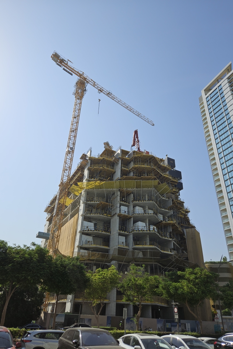 Waves Opulence - Propsearch.ae